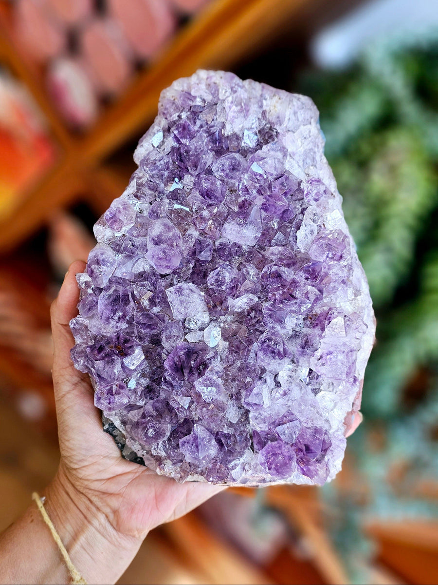 Buy Amethyst Crystals Australia - Premium Quality – Alit Cosmetics